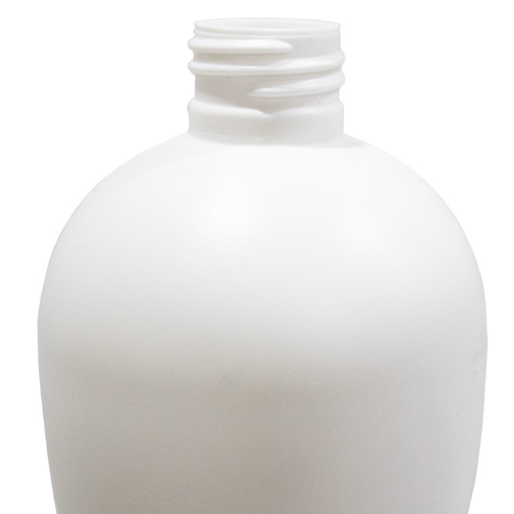 20 OZ WHITE HDPE 50% PCR Plastic DOG SHAMPOO BOTTLE, 24-410 NECK FINISH ...